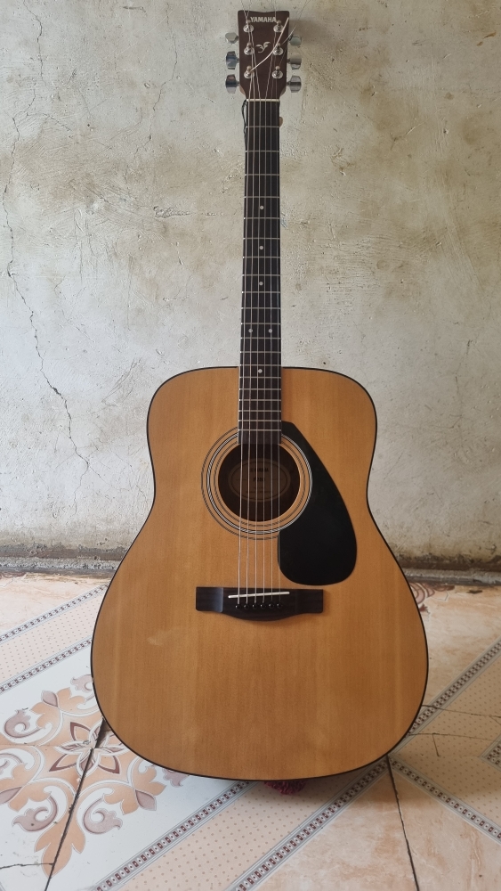 Buy Used 'Yamaha F280 Acoustic Guitar' Online | Bajaao Used Gear