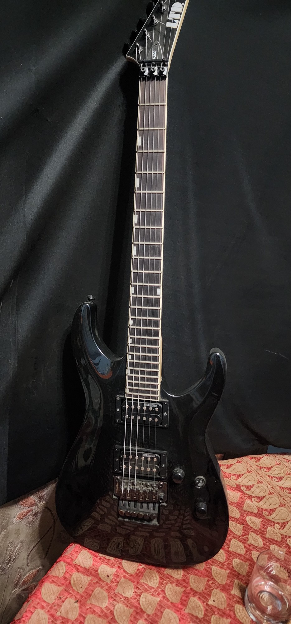 Buy Used 'ESP Ltd Mh200 Electric Guitar' Online | Bajaao Used Gear