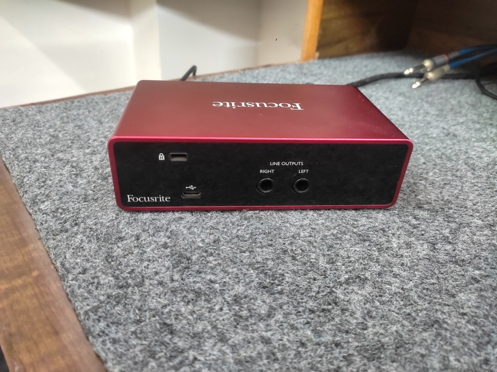 Buy Used 'Focusrite Scarlett Solo 3rd Gen USB Audio InterfaceWith ...